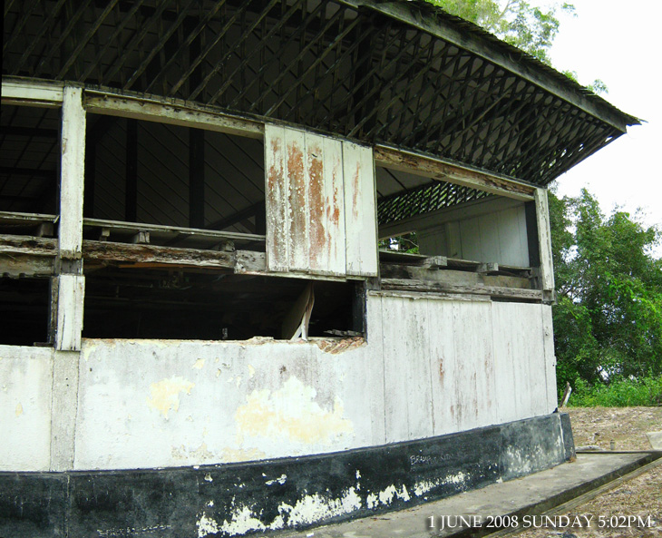 Index of /Geography/Sarawak/02_SriAman/District_SriAman/Simanggang ...