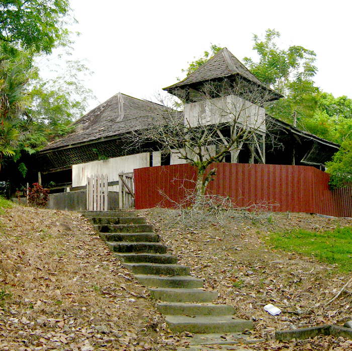 Index of /Geography/Sarawak/02_SriAman/District_SriAman/Simanggang ...